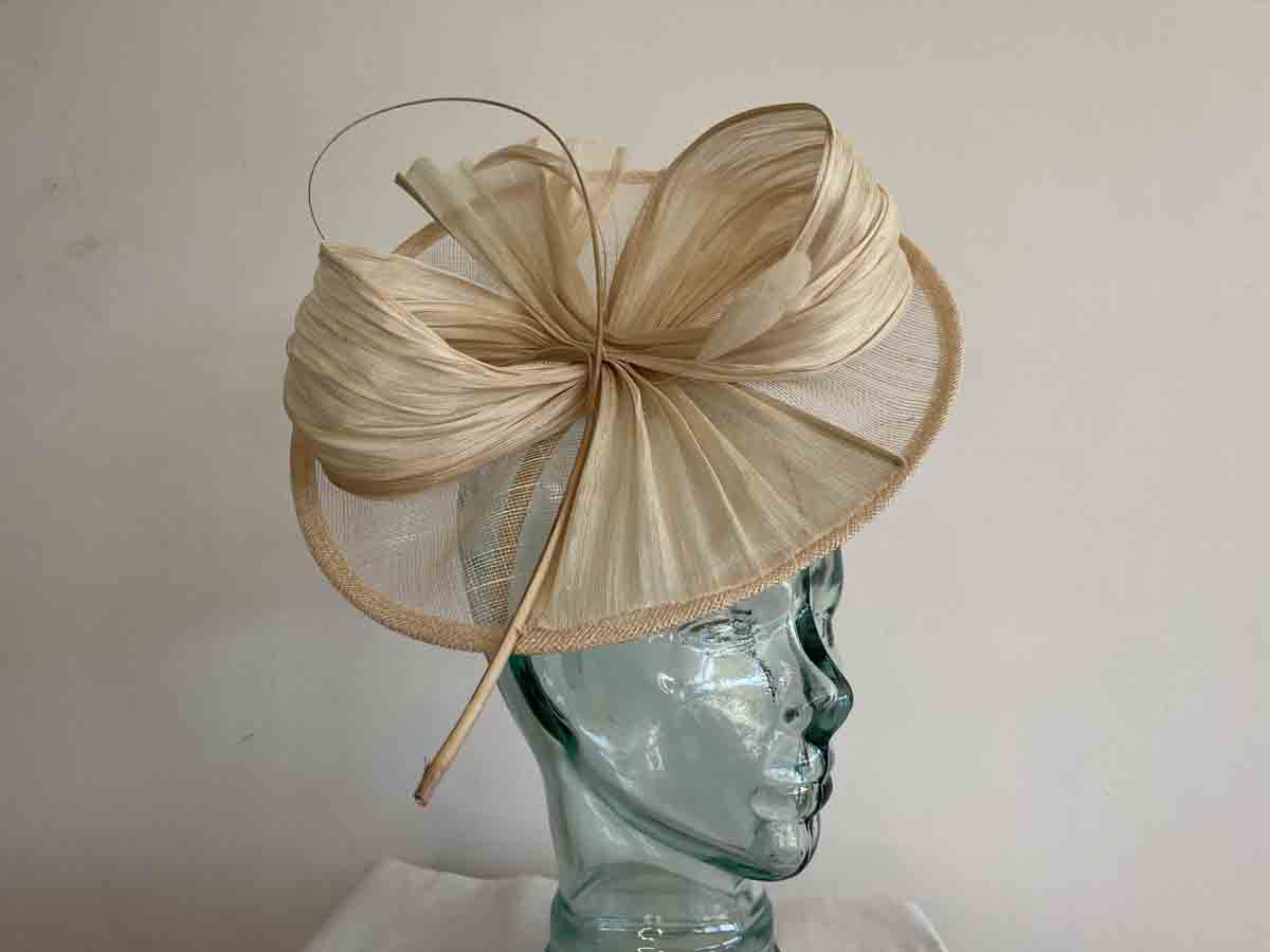 Gold Fascinators | Gold Hatinators | Love Fascinators