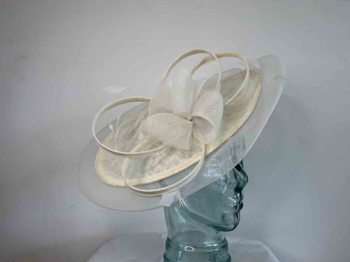 Ivory Fascinators | Ivory Hatinators | Love Fascinators