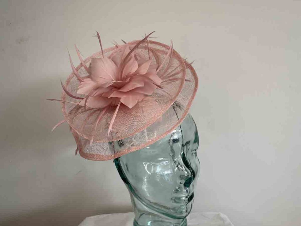 Fascinators & Hatinators | Fascinators for weddings | Fascinators for races