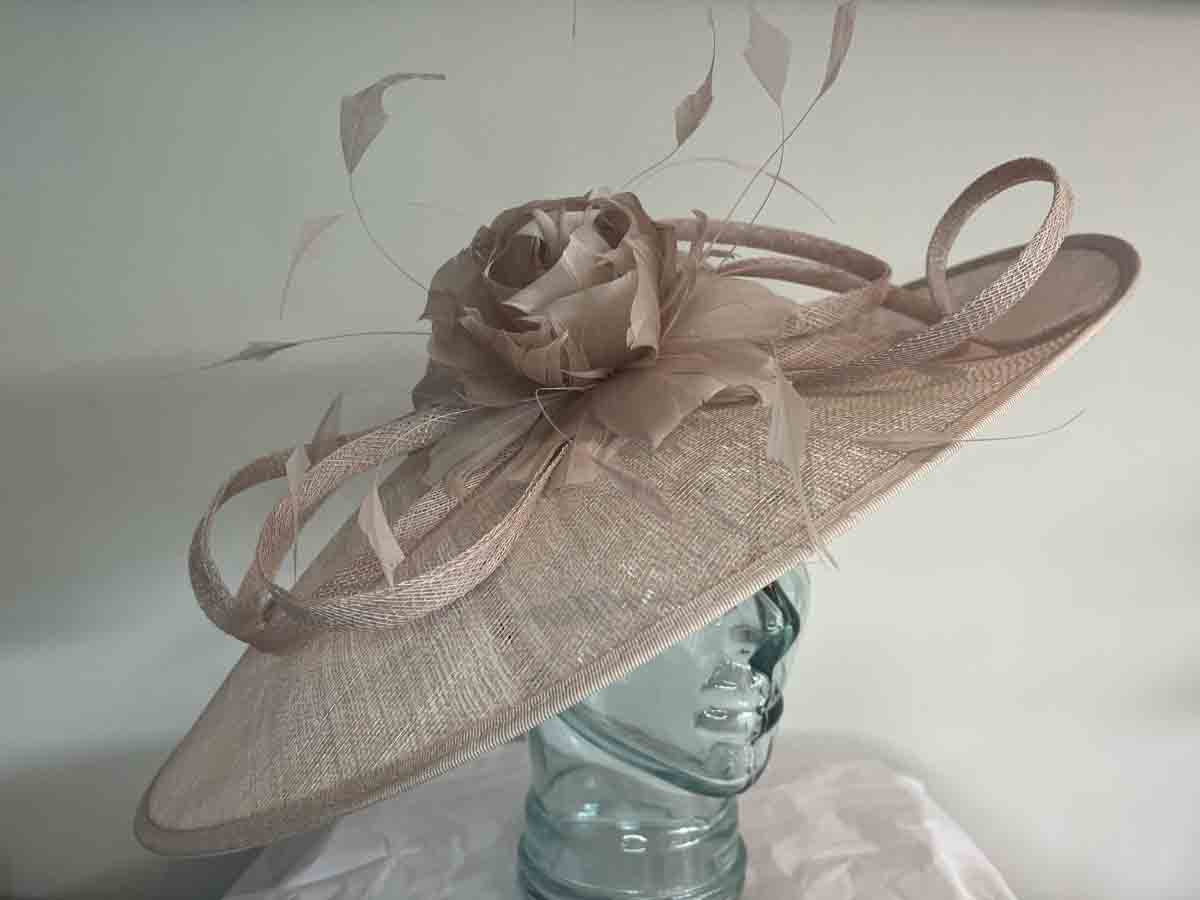 Fascinators & Hatinators | Fascinators for weddings | Fascinators for ...